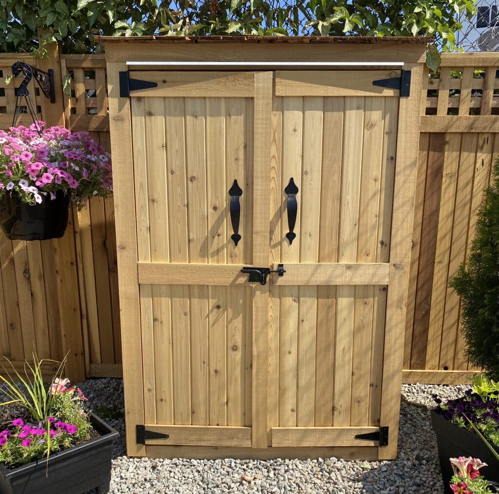 4×2 Western Red Cedar Garden Chalet – Beautiful Crafted Tool Shed