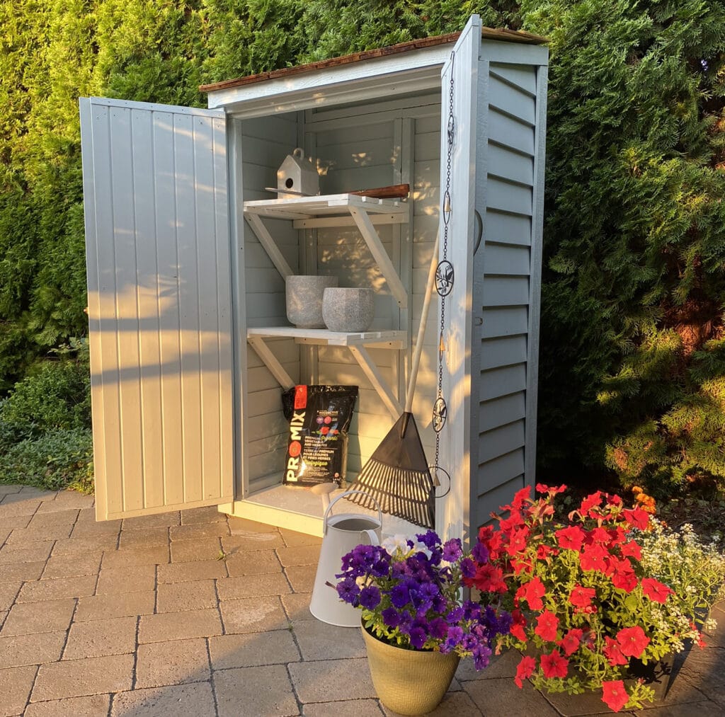 4x2 Western Red Cedar Garden Shed – Compact Outdoor Storage